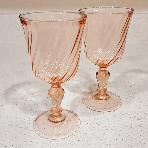 Vintage | Dining | Vintage Luminarc France Rosaline Pink Swirl Wine ...
